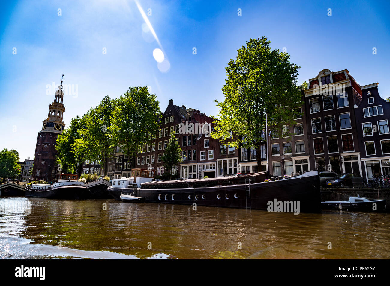 Floating houses in Amsterdam, Netherlands Stock Photo - Alamy