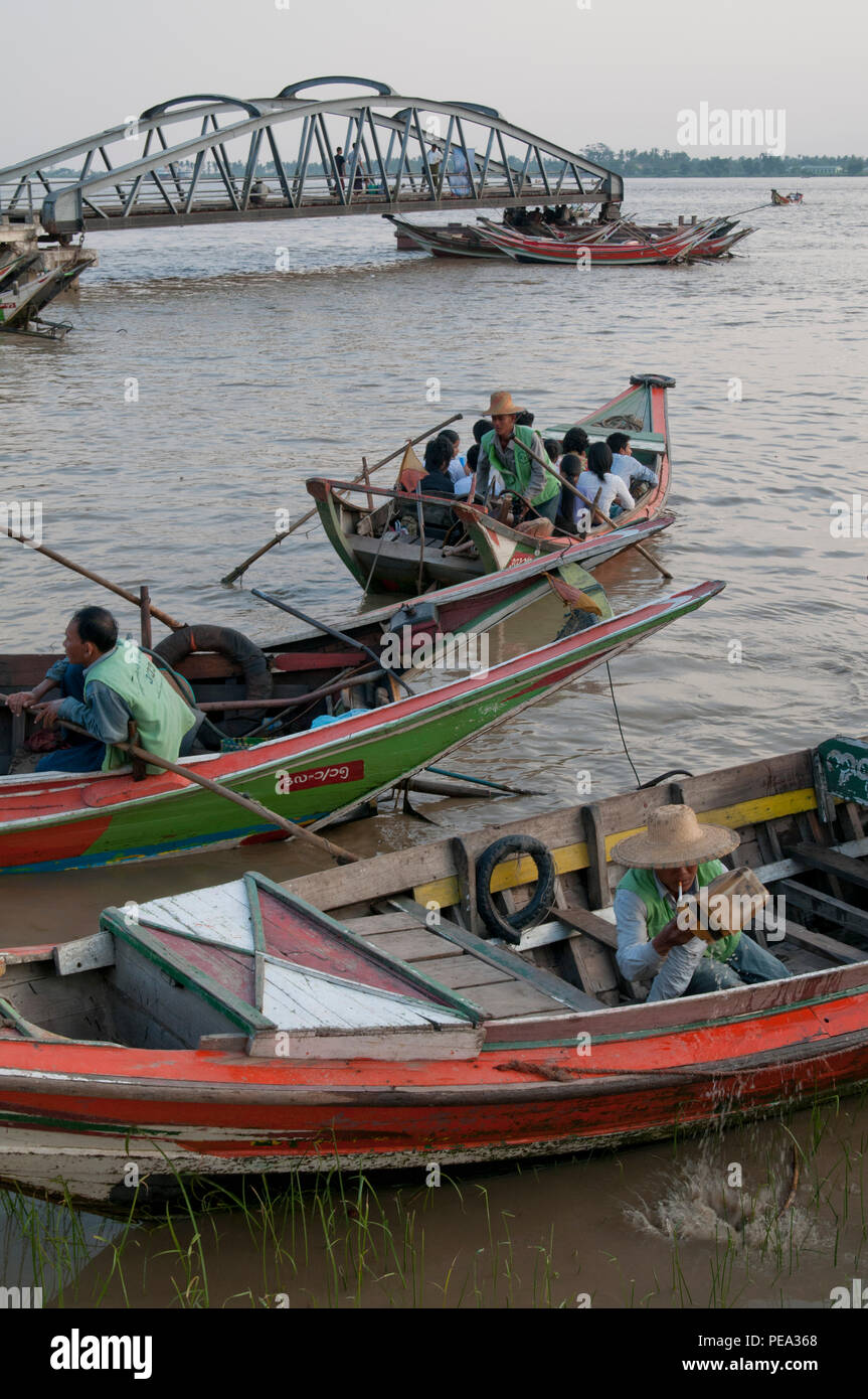 BOATS ON THE RIVER BY YANGON HARBOUR,MYANMAR ,BURMA Stock Photo - Alamy