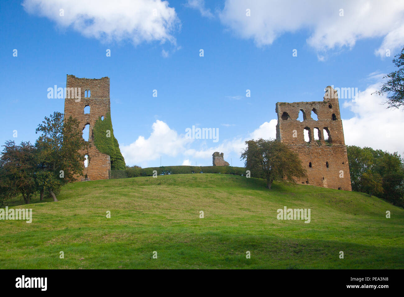 Sherrif hutton castle hi-res stock photography and images - Alamy