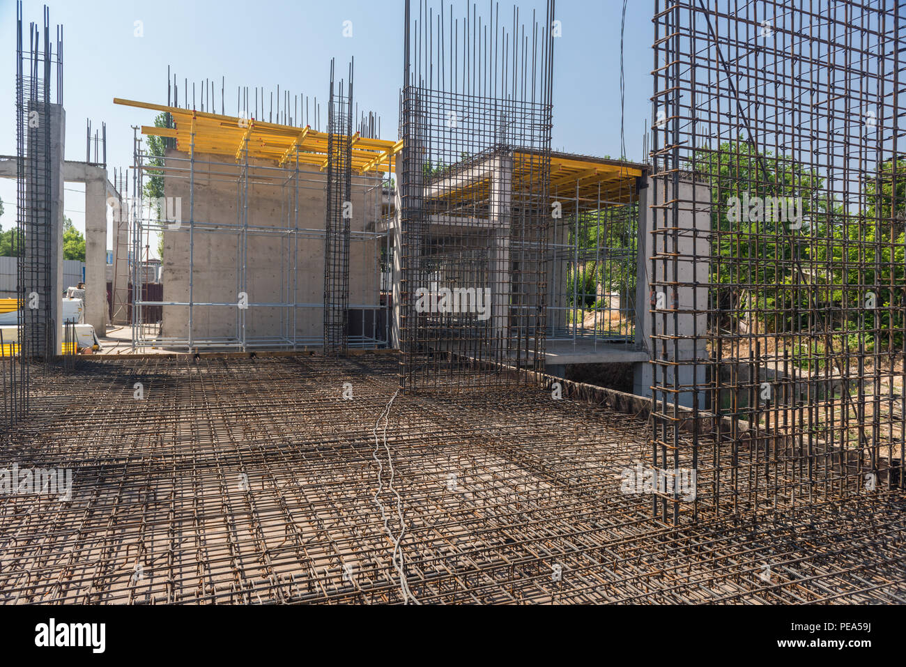 Reinforced concrete frame structure hi-res stock photography and images ...