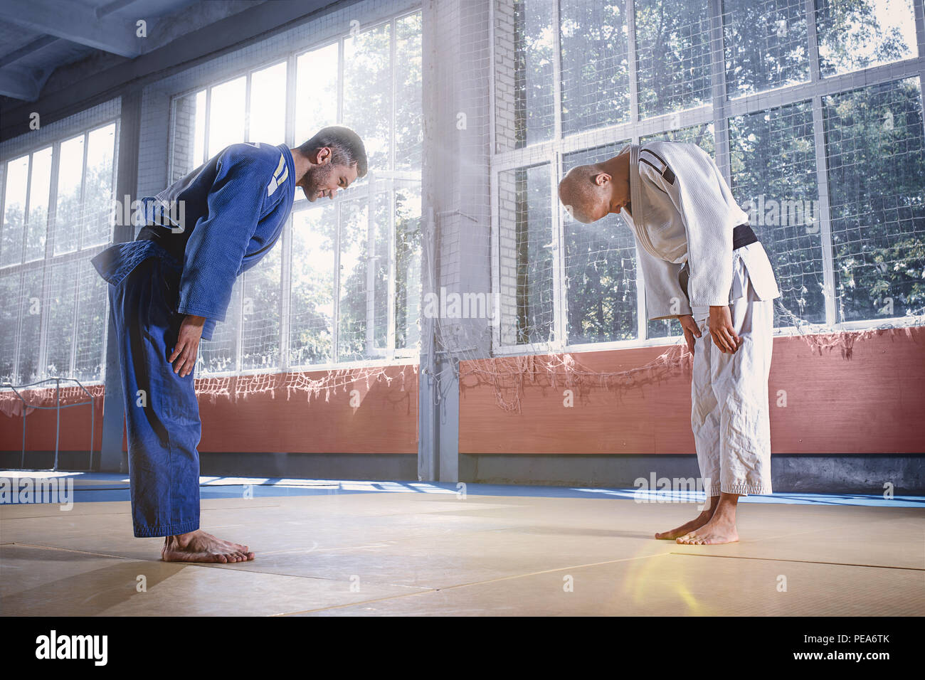 Karate bow hi-res stock photography and images - Alamy