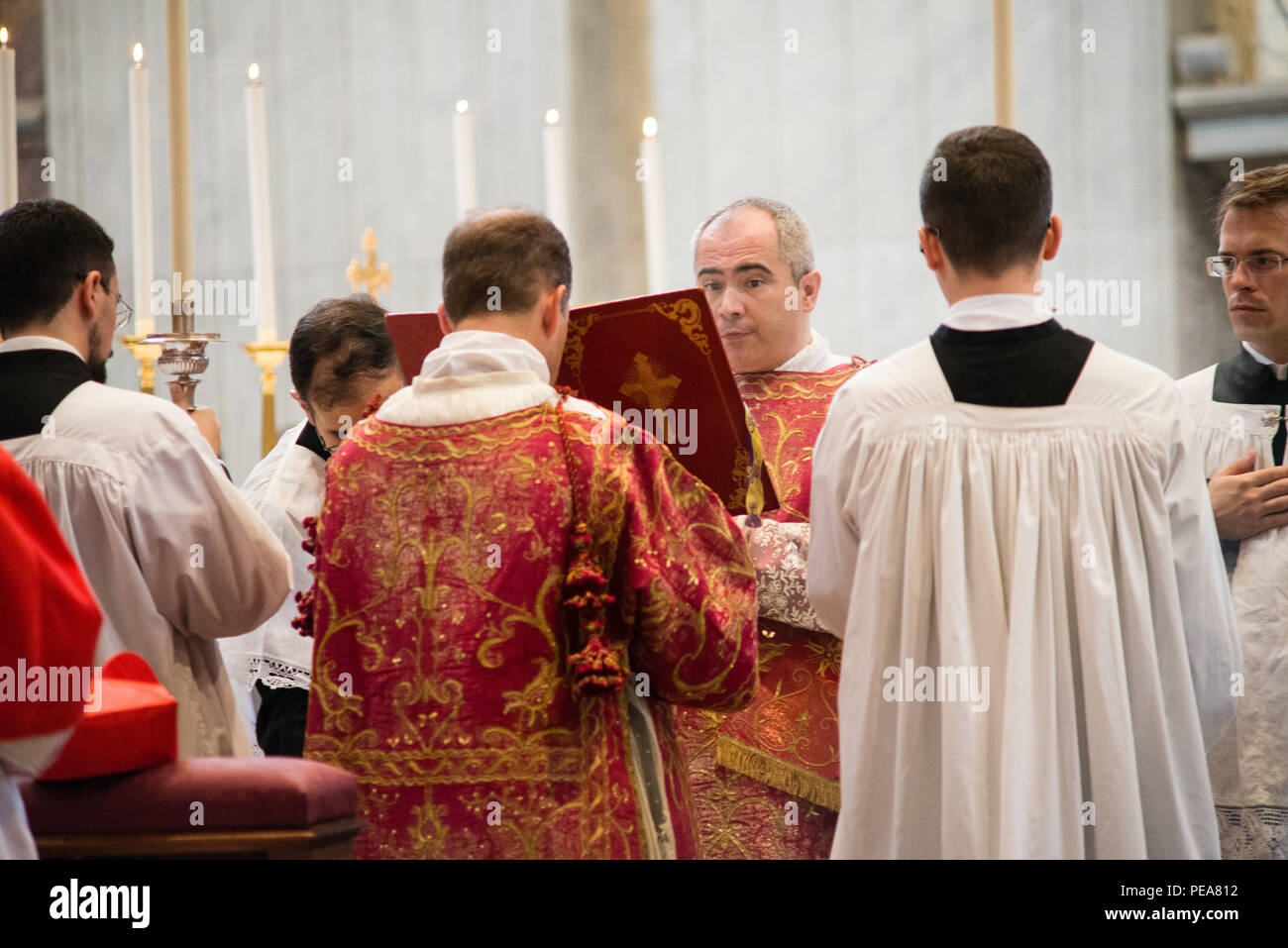 Traditional latin mass vatican hi-res stock photography and images - Alamy