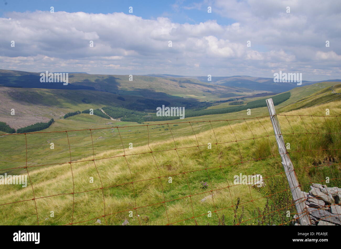 John o' groats (Duncansby head) to lands end. End to end trail. Pennine ...
