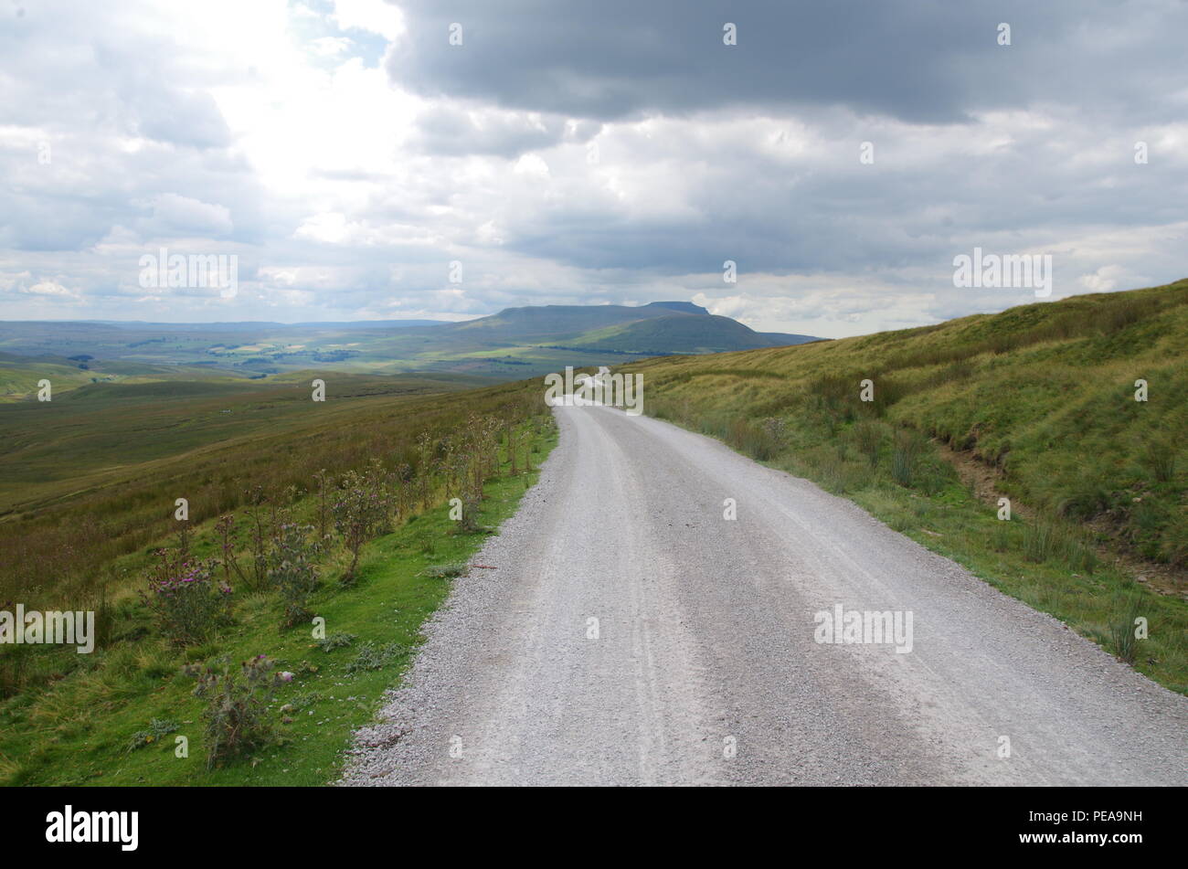 John o' groats (Duncansby head) to lands end. End to end trail. Pennine ...