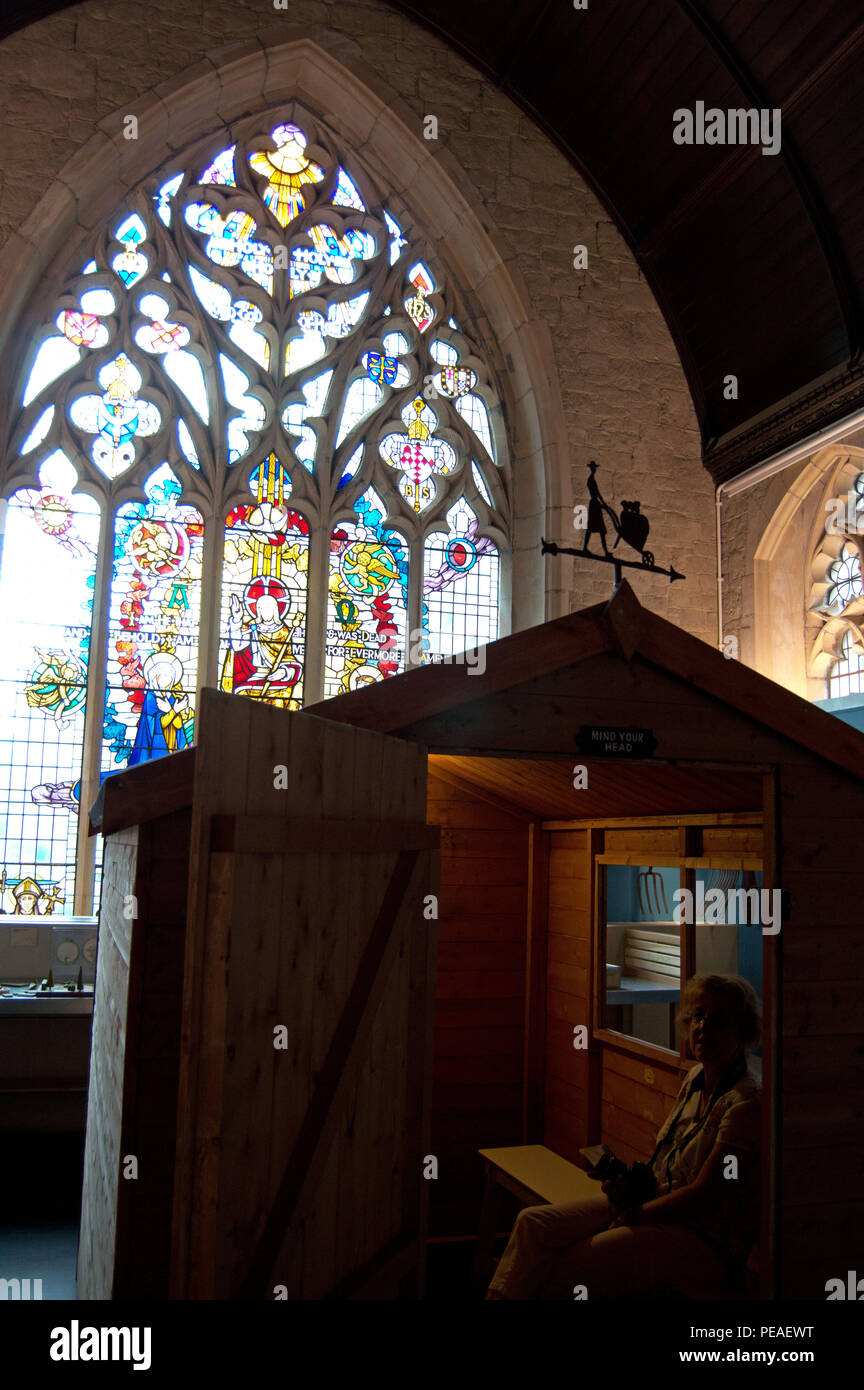Interior of the Garden Museum (The Church of St Mary-at-Lambeth ...