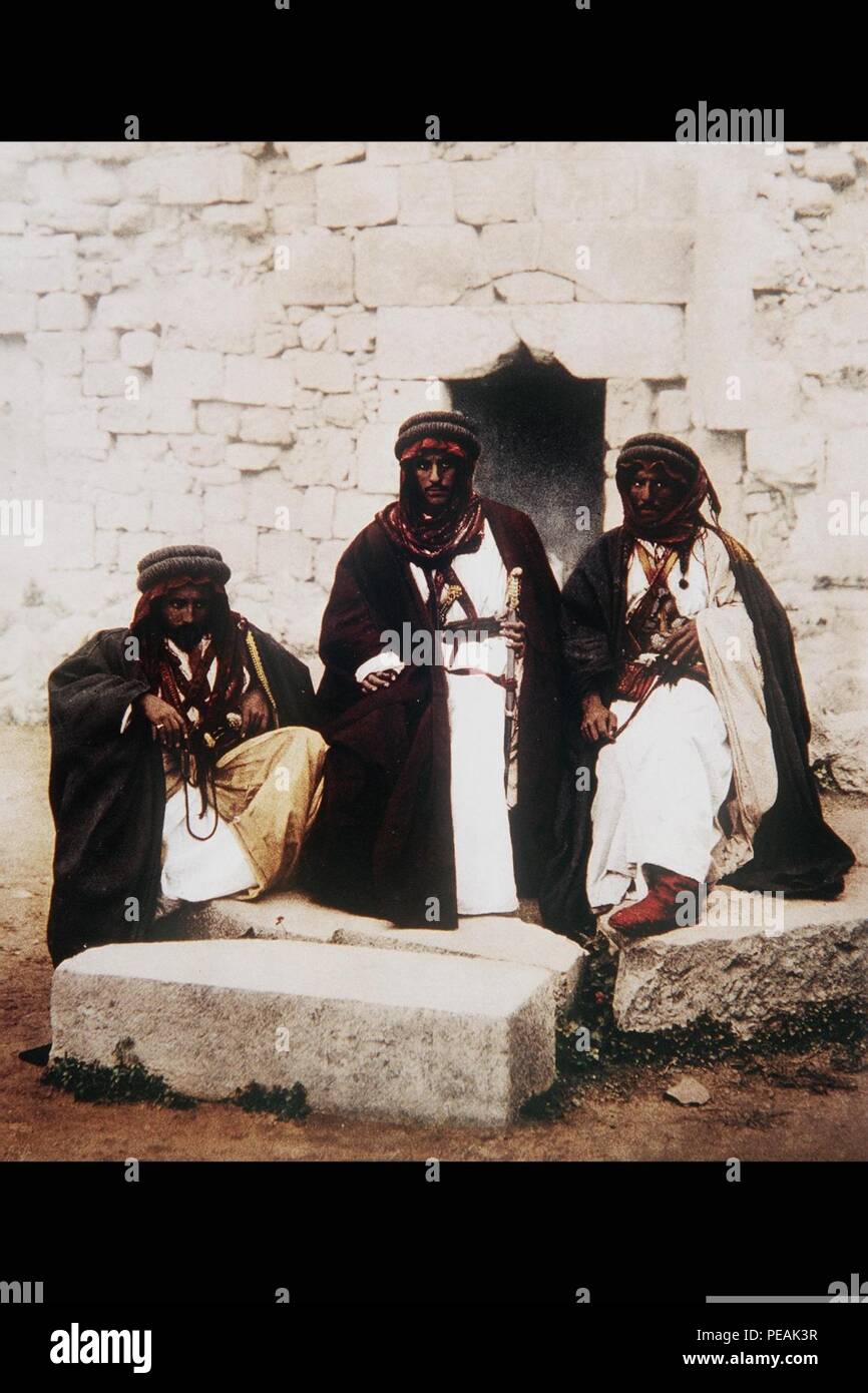 ARAB MEN IN TRADITIONAL GARB. COLOR PHOTO TAKEN IN LATE 19TH CENTURY BY ...