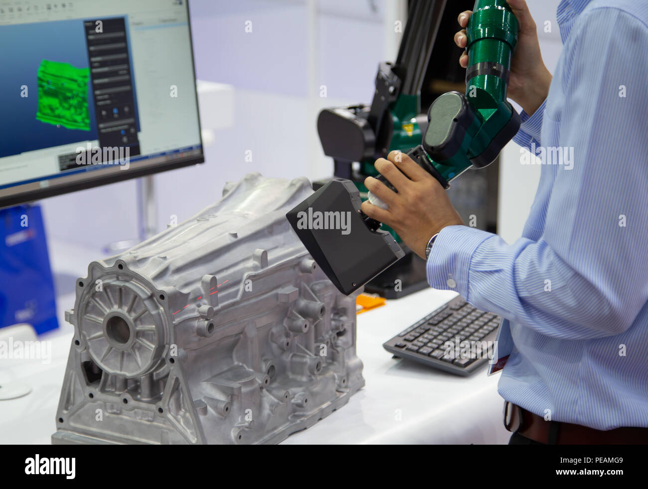 CMM arm 3D laser scanner optical advanced inspection Stock Photo - Alamy