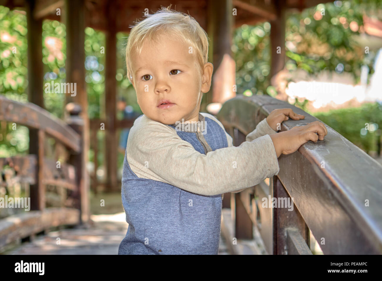 Boy smile japanese child hi-res stock photography and images - Alamy