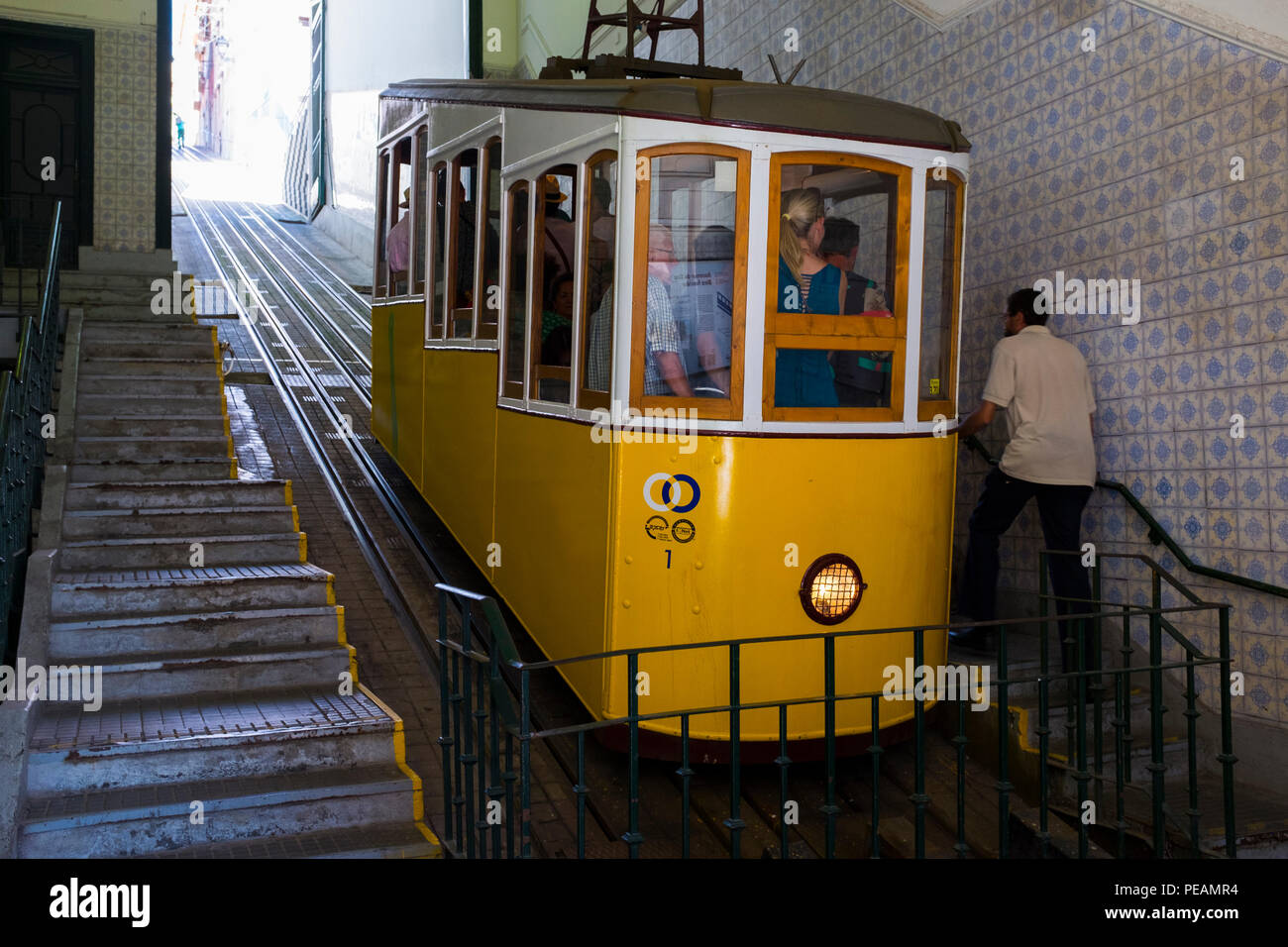 Ascensor da Bica, Bica Funicular, Lisbon, Portugal Stock Photo - Alamy