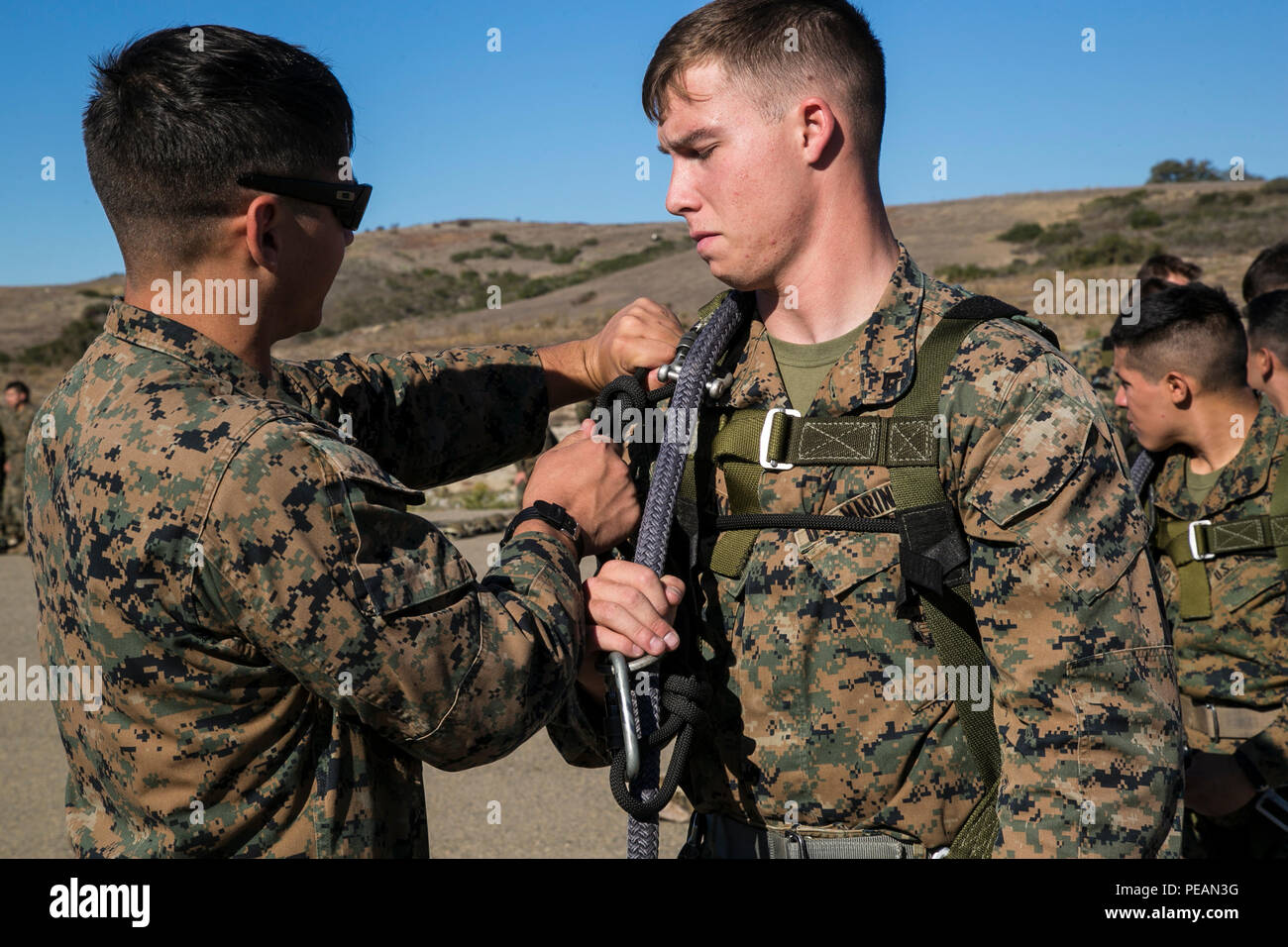 U.S. Marines with Golf Co., Battalion Landing Team 2/1, 13th Marine ...