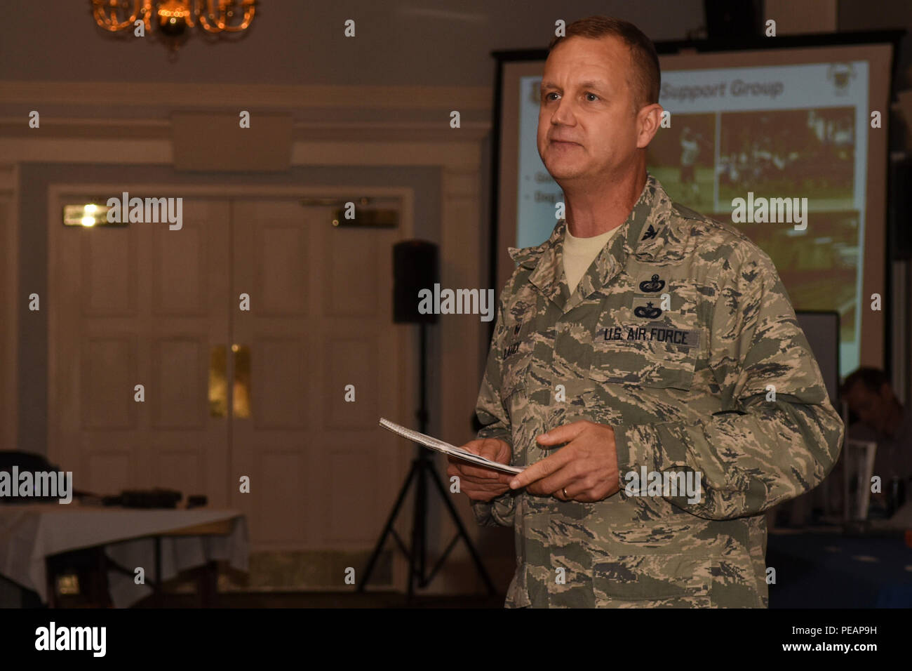 Retiree appreciation night hi-res stock photography and images - Alamy