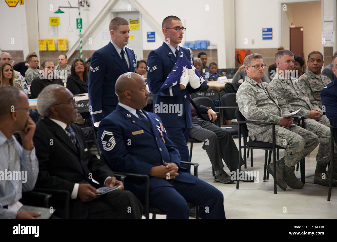 Senior master sergeant age hi-res stock photography and images - Alamy