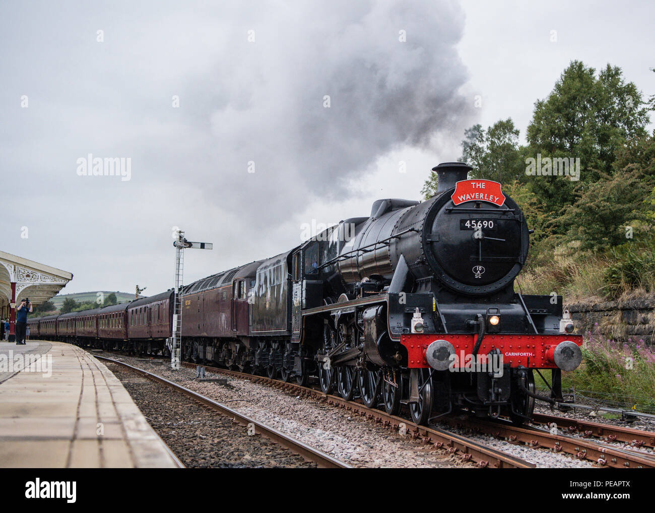 Hellifield steam hi-res stock photography and images - Alamy