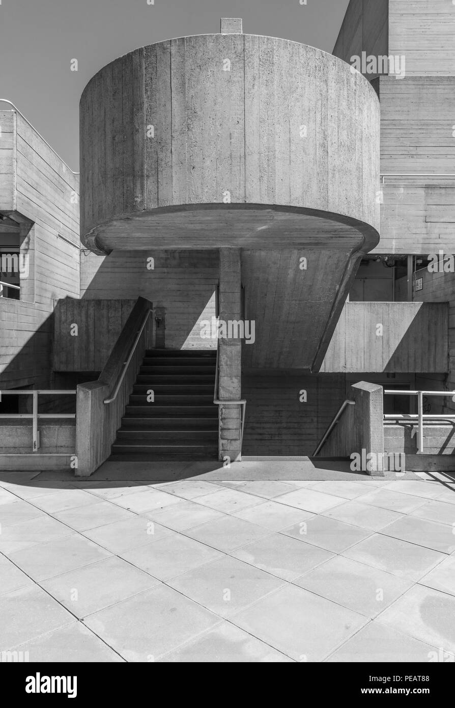 National Theatre brutalist style concrete building part of London's ...