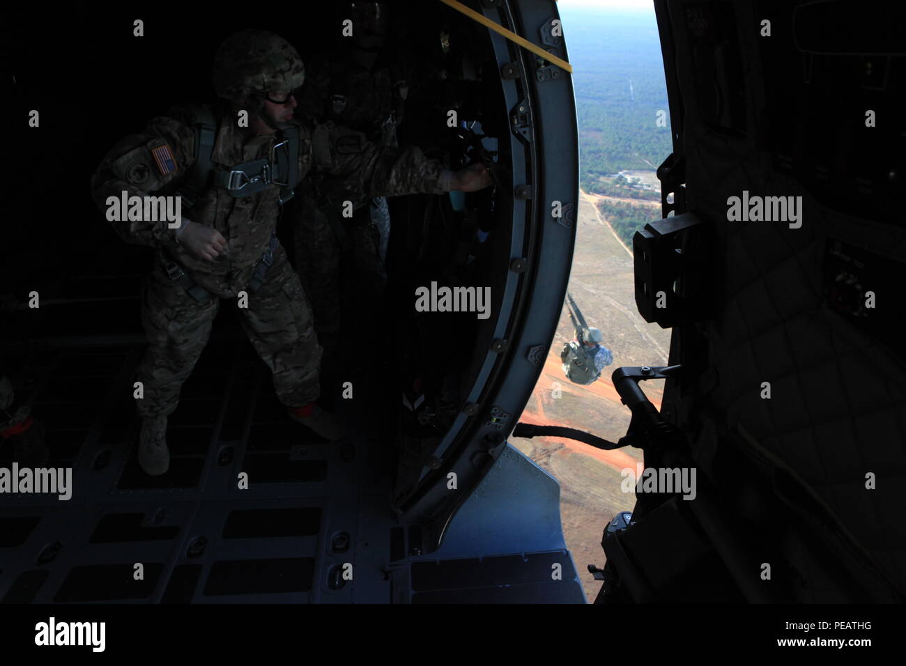 112 signal battalion hi-res stock photography and images - Alamy