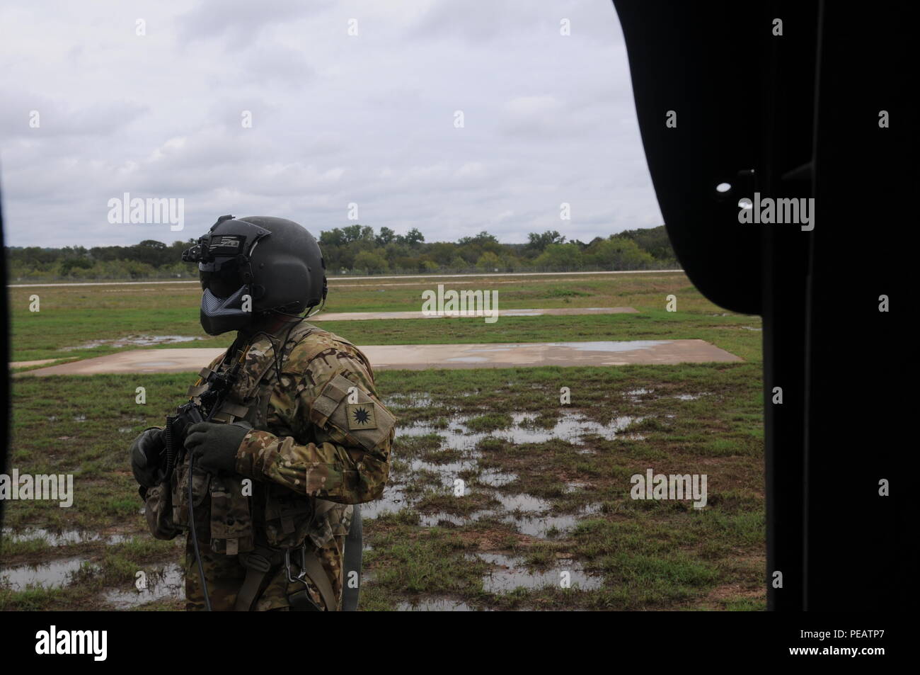 A crew from Task Force Longknife, 40th Combat Aviation Brigade, flew ...