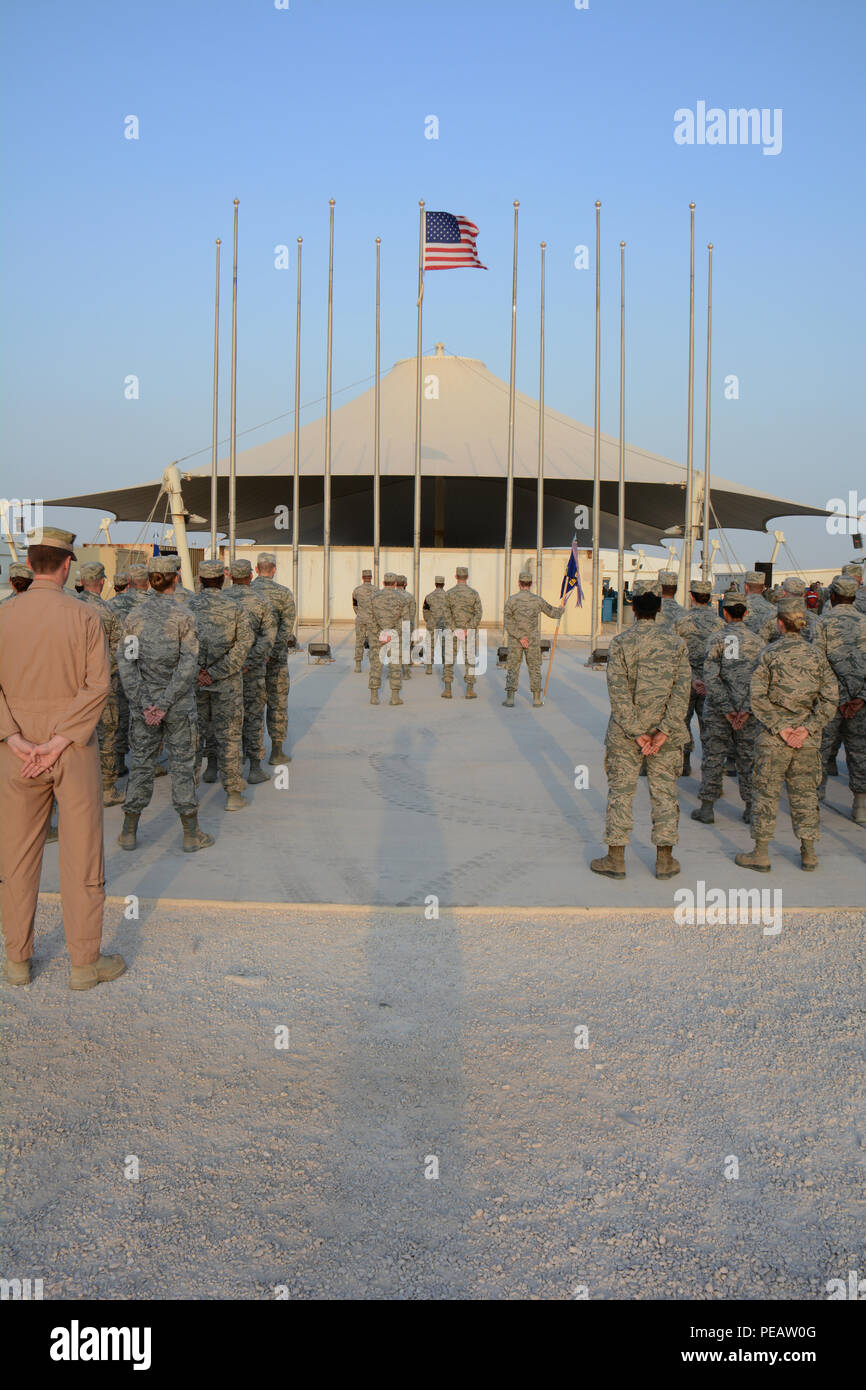 Hundreds of service members from Al Udeid Air Base, Qatar stand in ...