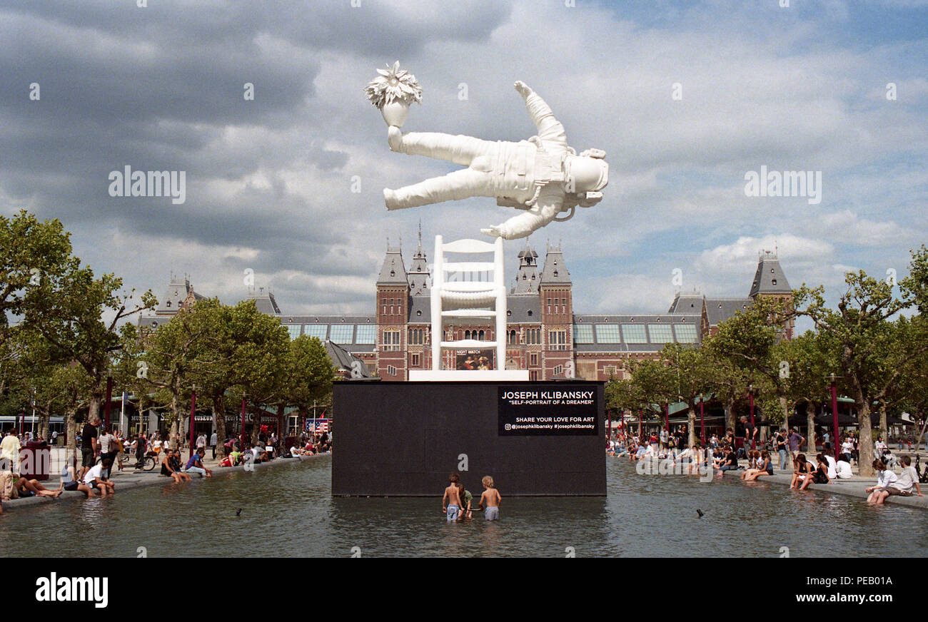 Amsterdam sculpture hi-res stock photography and images - Alamy