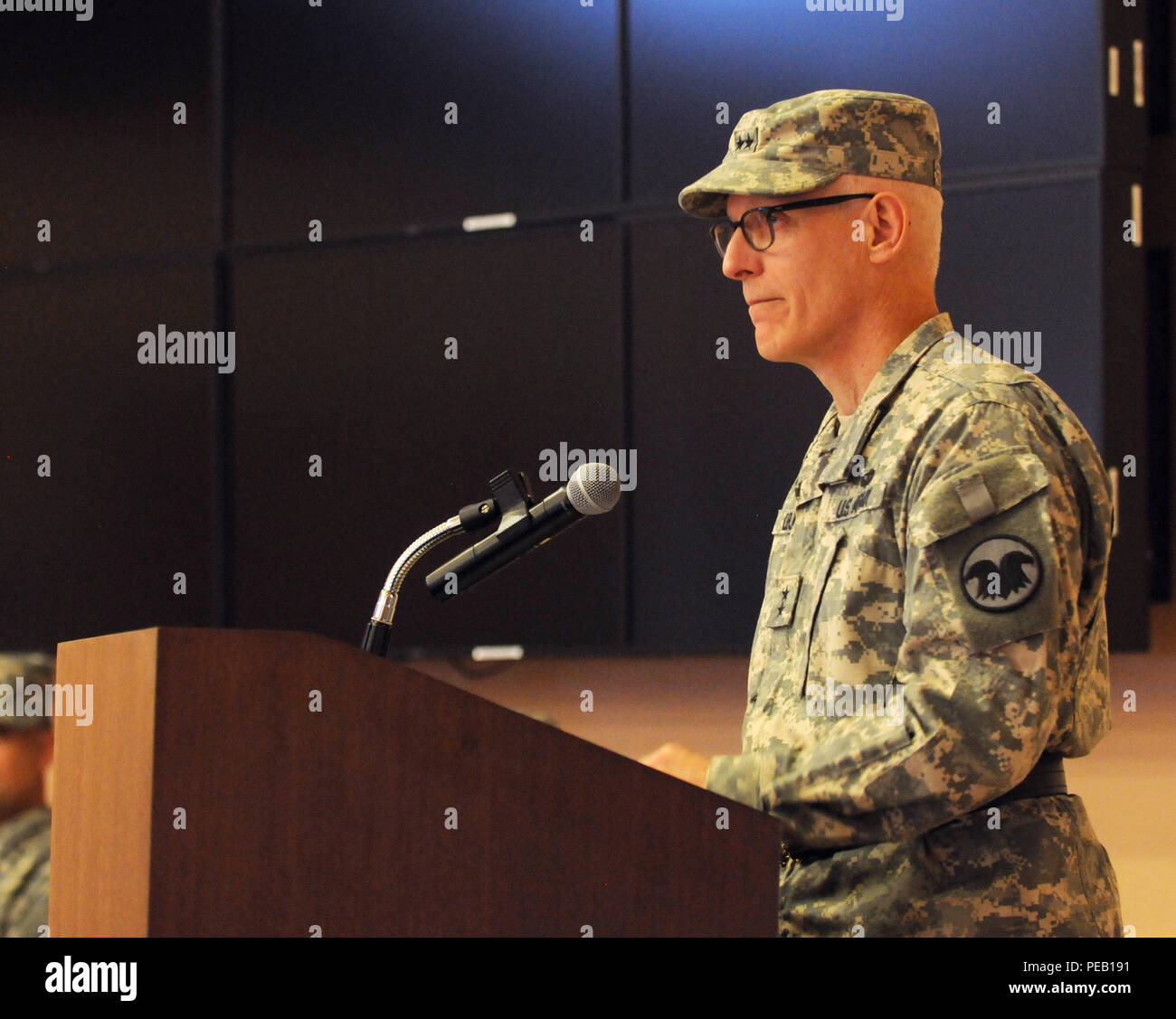 Maj gen peter lennon hi-res stock photography and images - Alamy