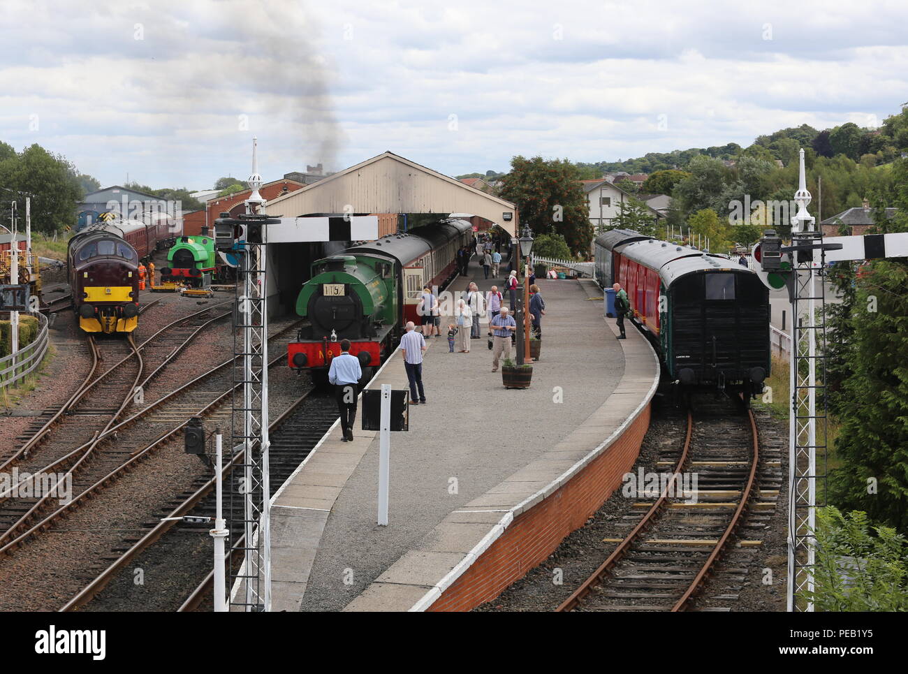 Steam train on Bo'ness and Kinneil Railway at Bo'ness Railway Station ...