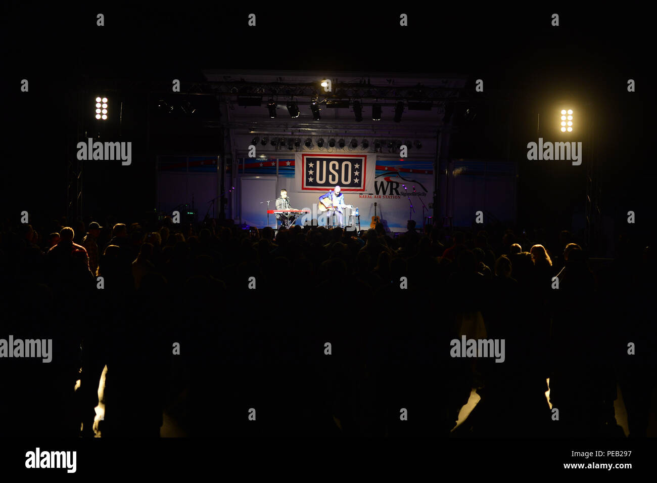 2013 uso entertainment troupe hi-res stock photography and images - Alamy