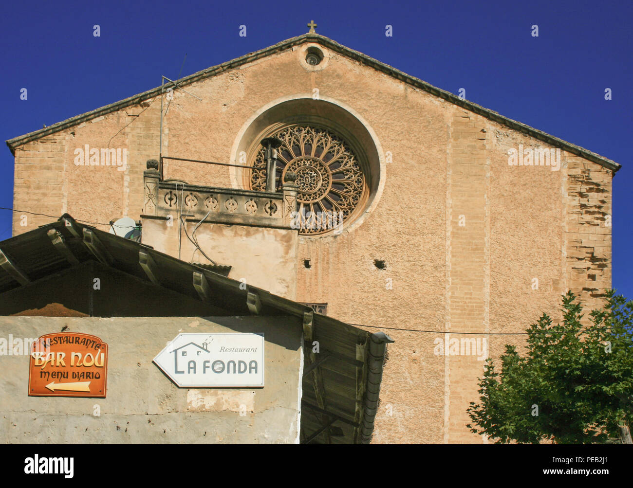 Esglesia de nostra senyora dels angels de pollenca hi-res stock ...