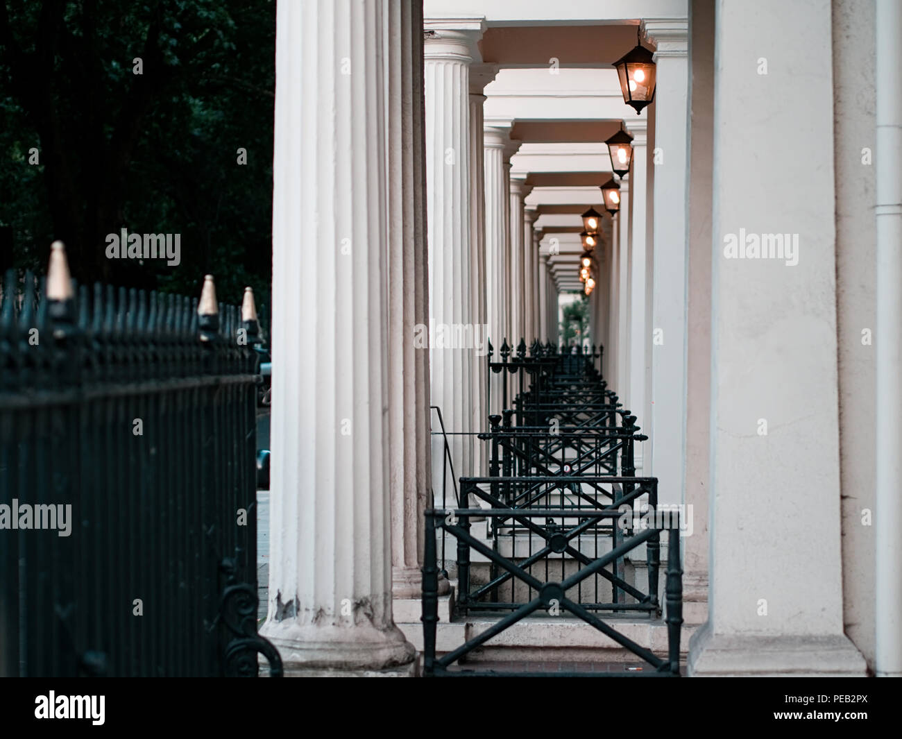 Decorative cast iron fences hi-res stock photography and images - Alamy