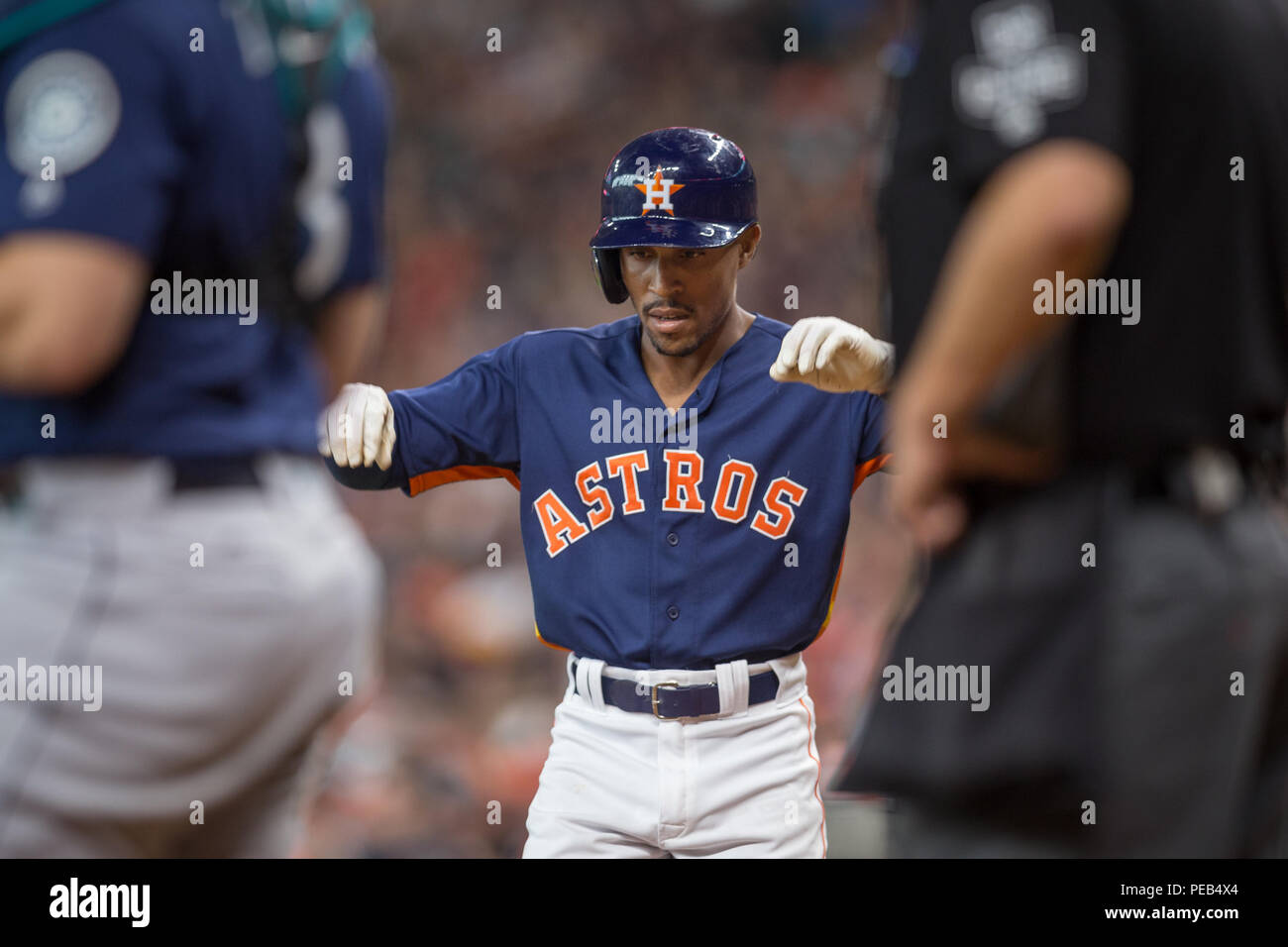August 12, 2018: Houston Astros center fielder Tony Kemp (18) walks to ...