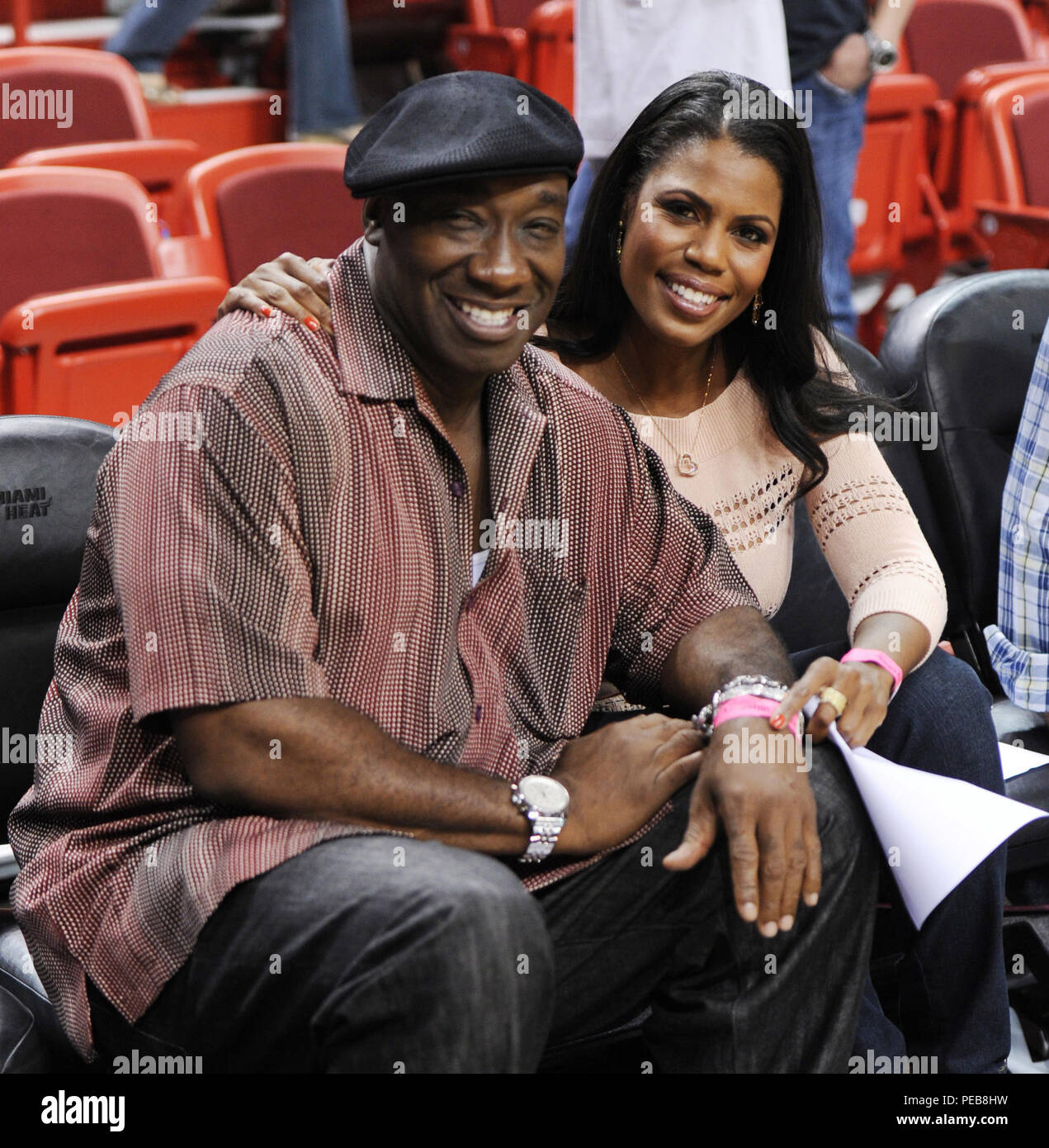 MIAMI, FL - FEBRUARY 27: Michael Clarke Duncan at the game between the ...