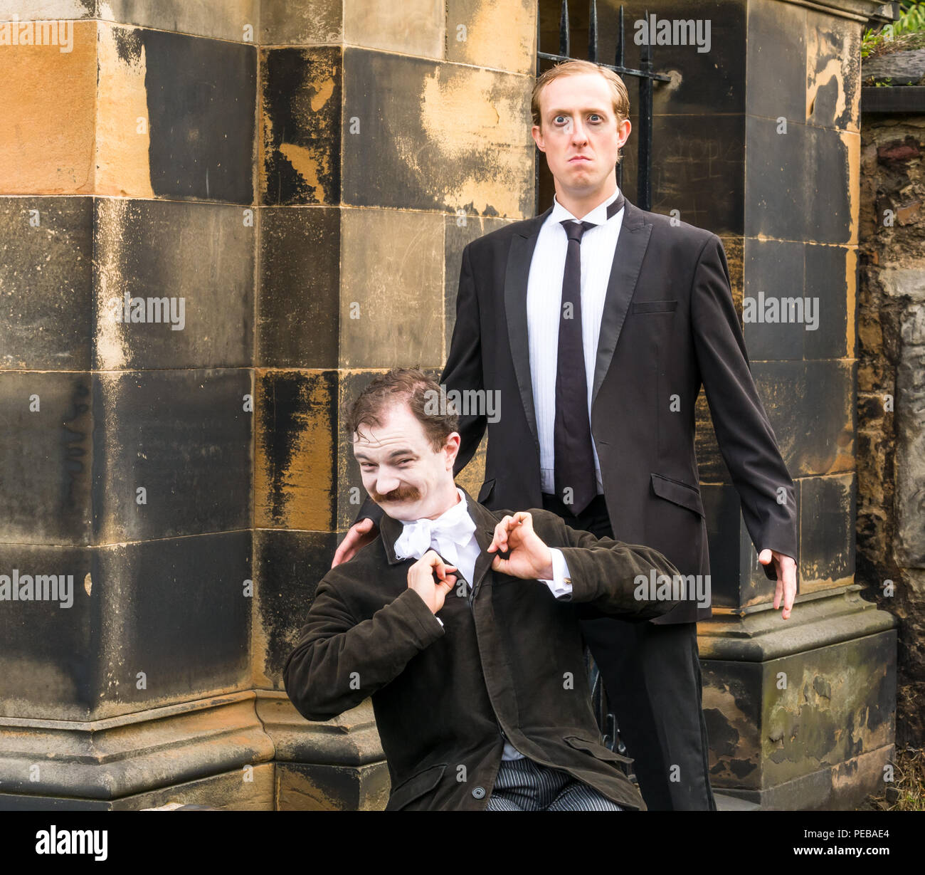 Lovecraft grave hi-res stock photography and images - Alamy