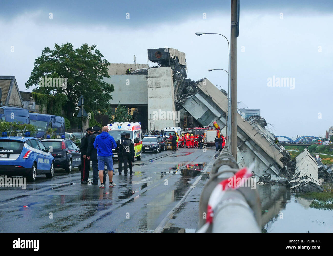 Polcevera viaduct collapse, known as the Morandi bridge, on the A10 ...