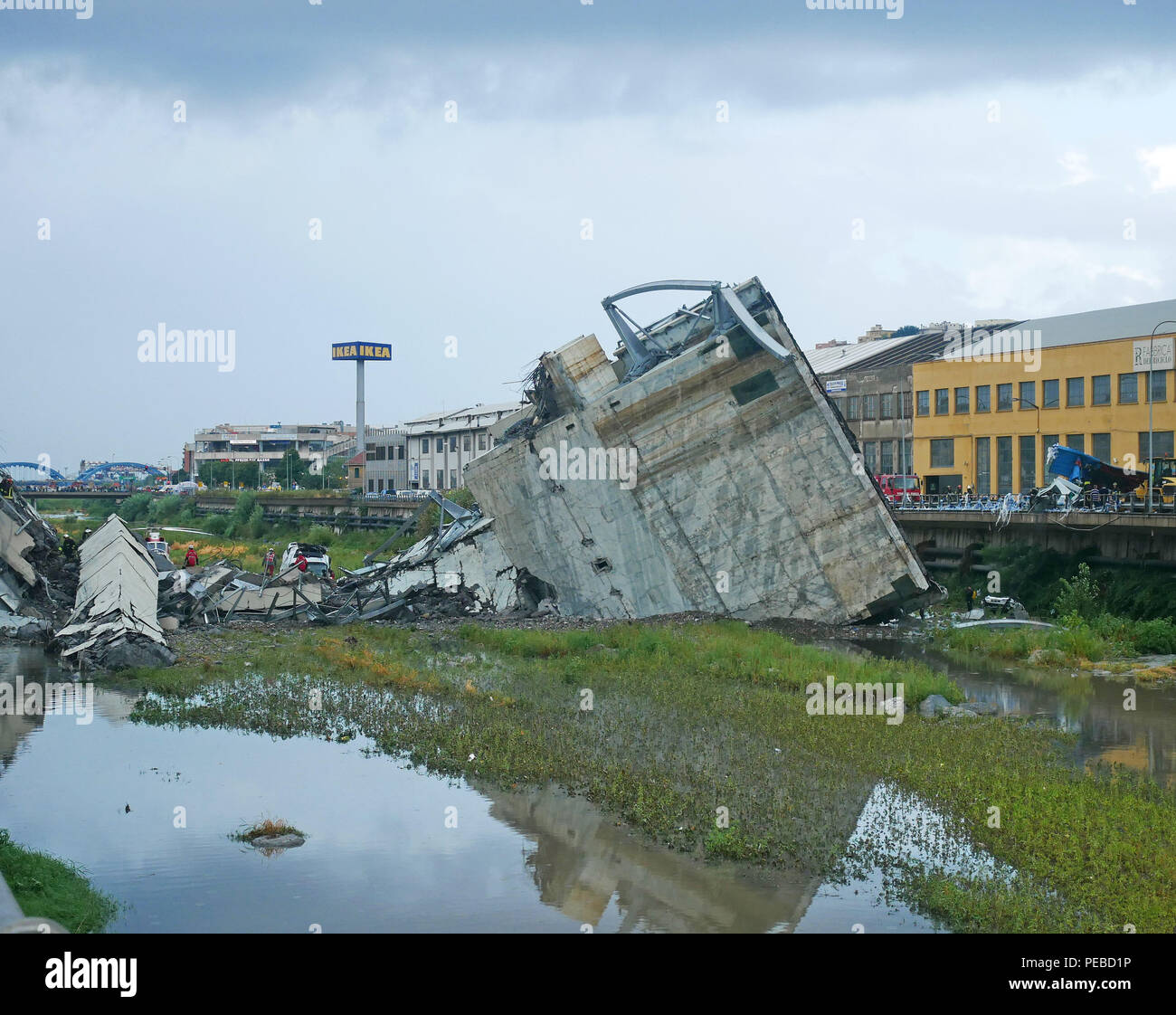Polcevera viaduct collapse, known as the Morandi bridge, on the A10 ...