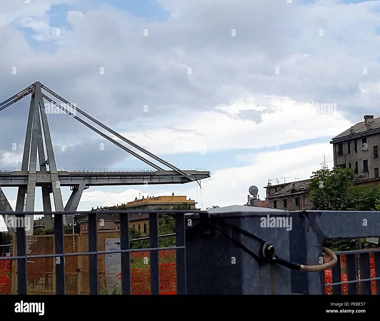 Viadotto polcevera hi-res stock photography and images - Alamy Viadotto polcevera hi-res stock photography and images - Alamy