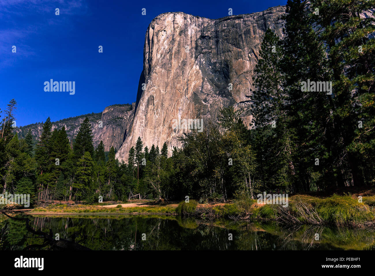 World famous rock climbing wall of El Capitan, Yosemite national park ...