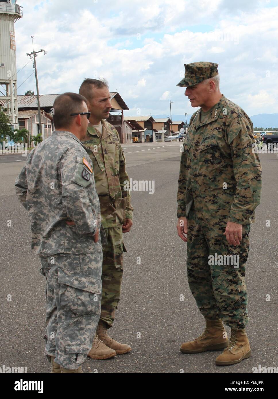 Gen. John Kelly, Commander of U.S. Southern Command (right), talks to ...