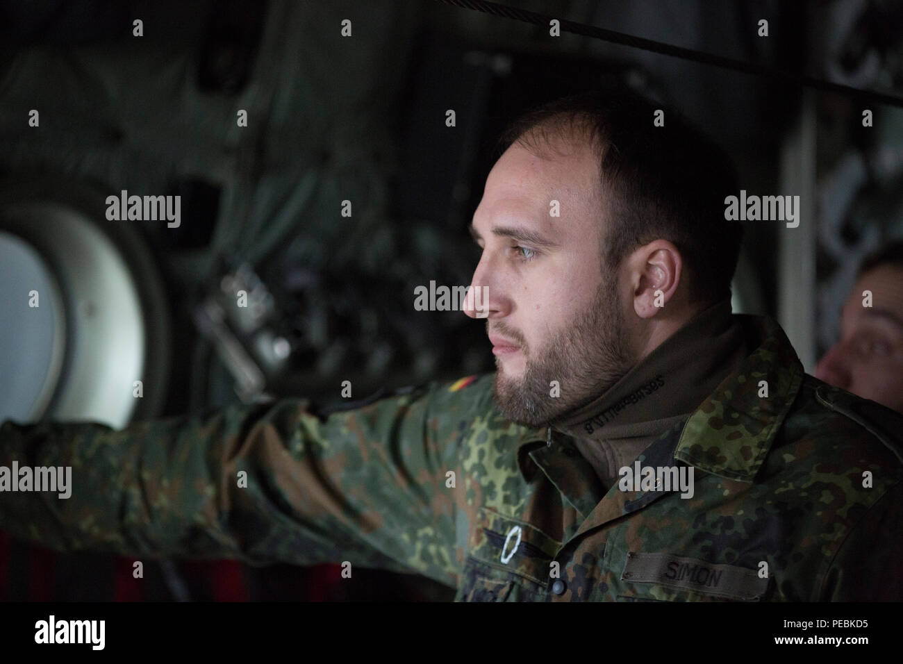 German Sgt. Daniel Simon participates in Jumpmaster Aircraft ...