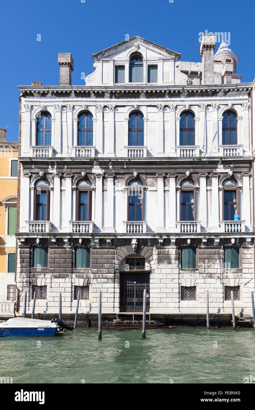 Palazzo Contarini degli Scrigni, Grand Canal, Dorsoduro, Venice, Veneto ...