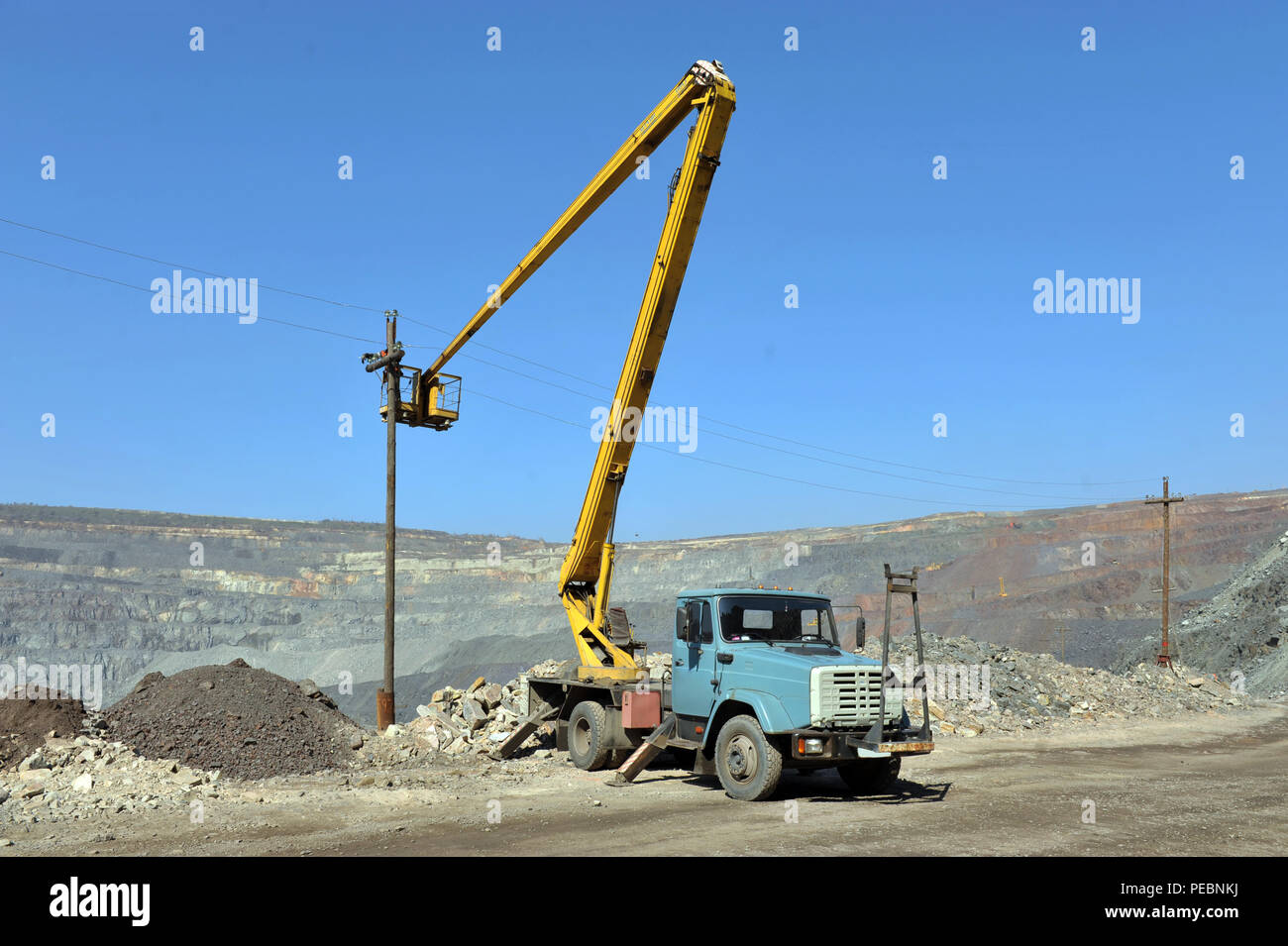 Mining electrical cable hi-res stock photography and images - Alamy