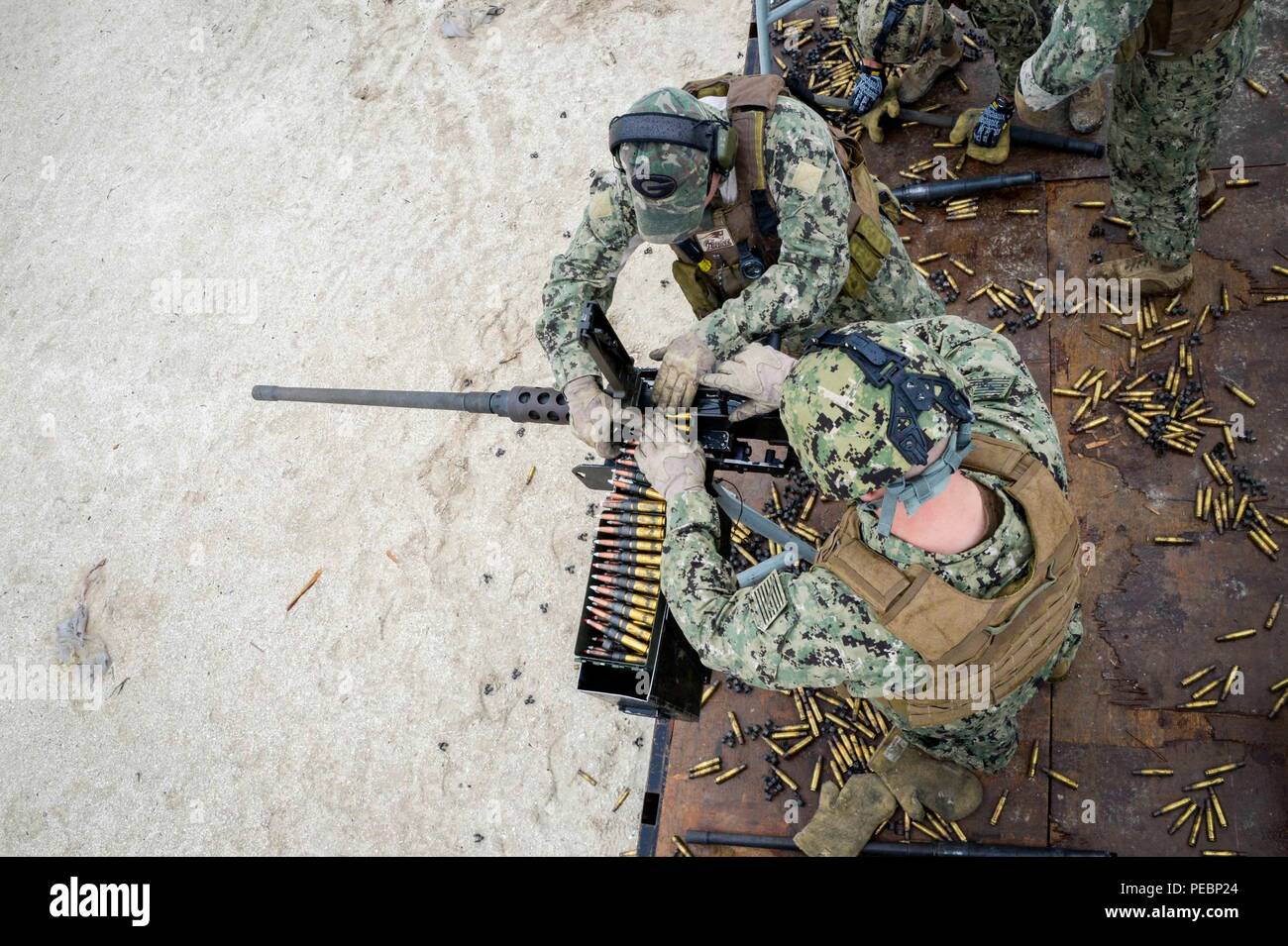 151124-N-JC374-384 5TH FLEET AREA OF OPERATIONS (Nov.24, 2015) Sailors ...