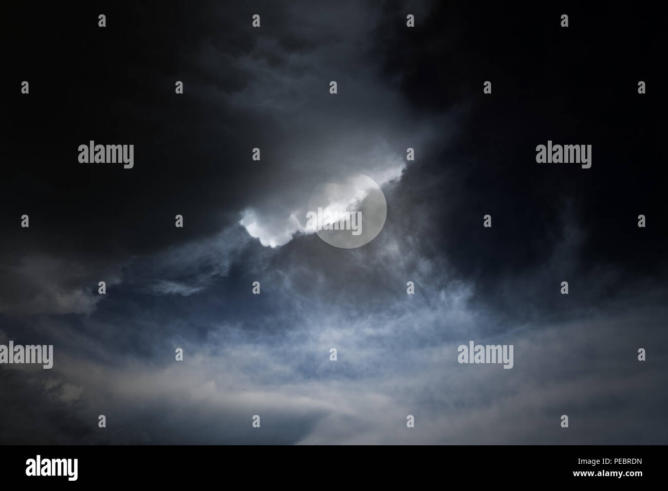 Cloudy moonlit night sky hi-res stock photography and images - Alamy