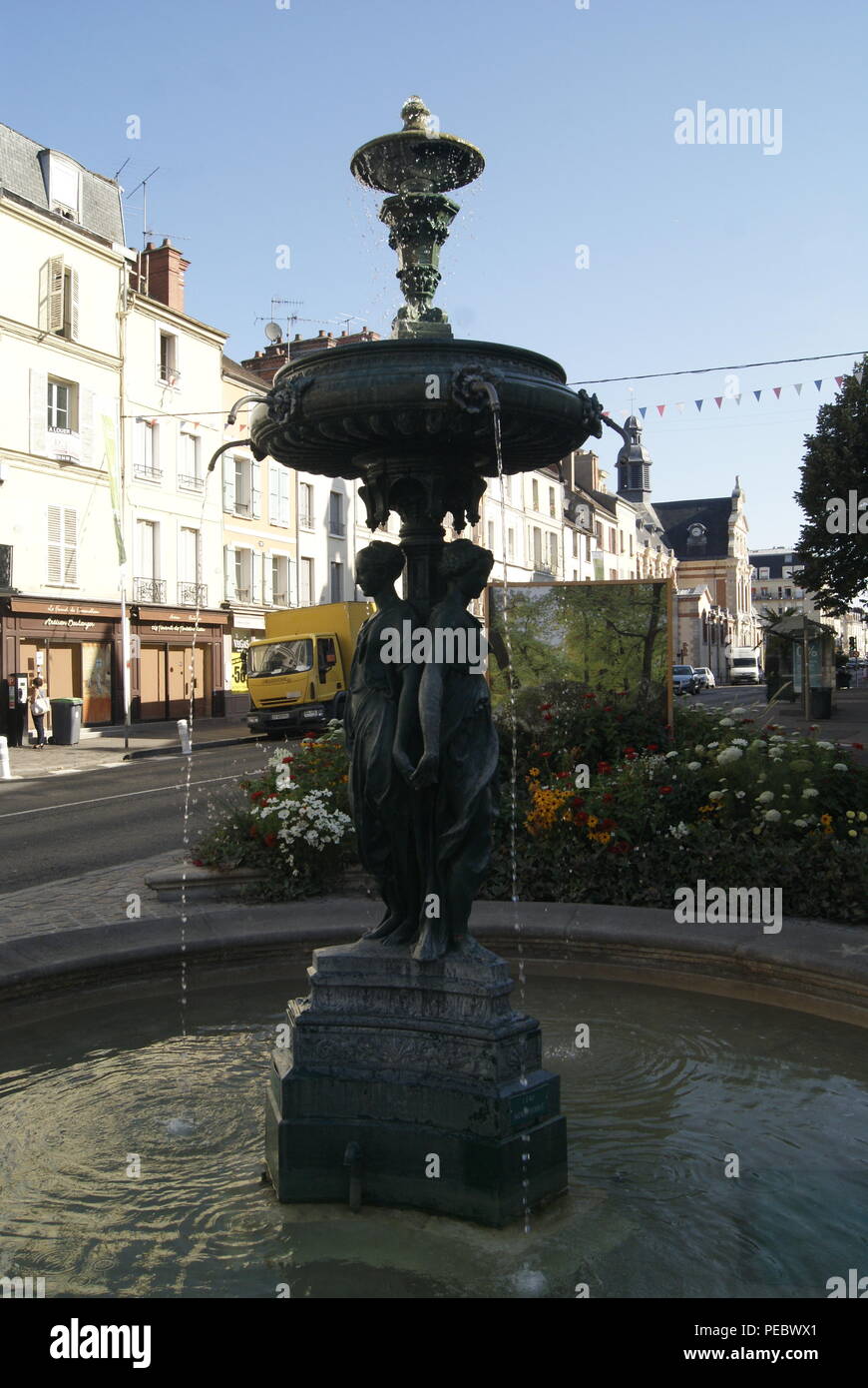 Fontaine fountain hi-res stock photography and images - Alamy