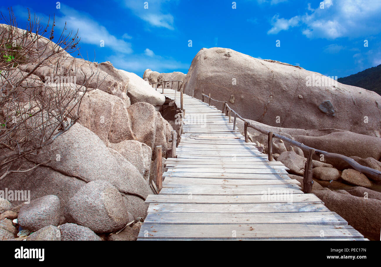 Paradise island bridge hi-res stock photography and images - Alamy