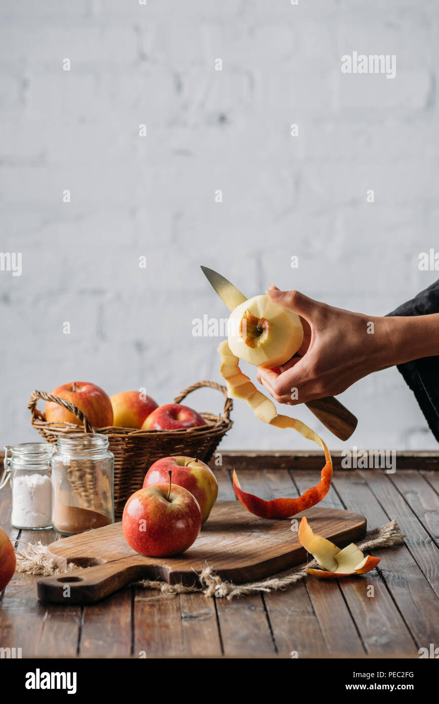 Peeling apple hi-res stock photography and images - Alamy