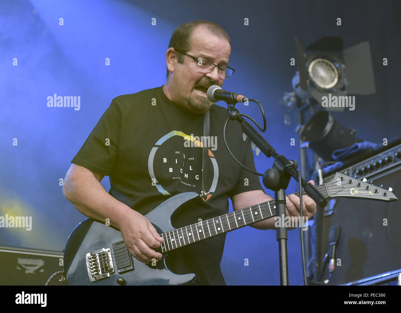 Aslan 'Feel No Shame' 30th anniversary show in the Iveagh Gardens ...