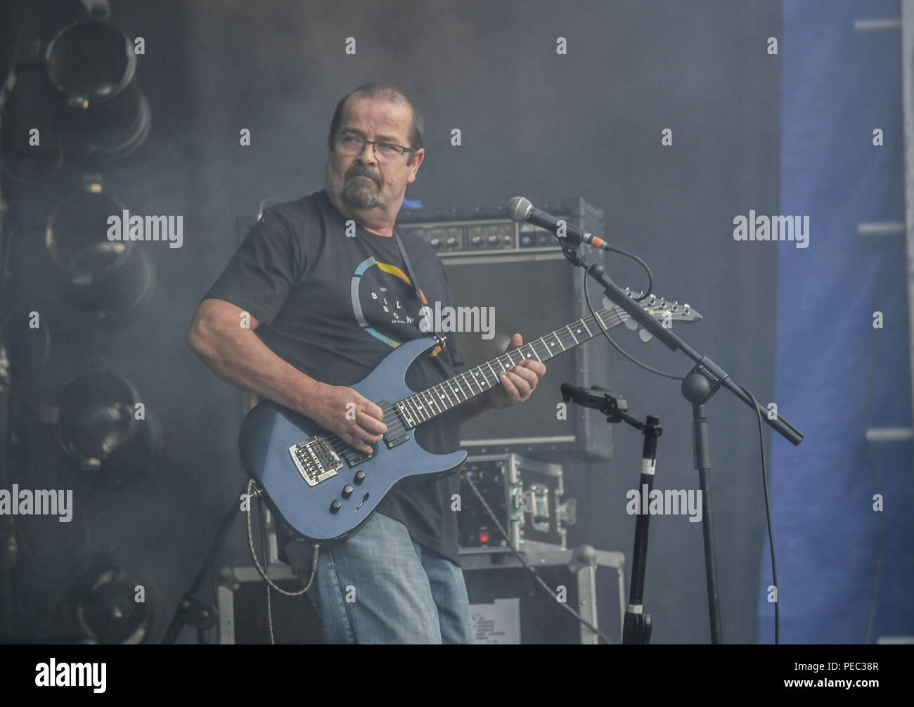 Aslan 'Feel No Shame' 30th anniversary show in the Iveagh Gardens ...