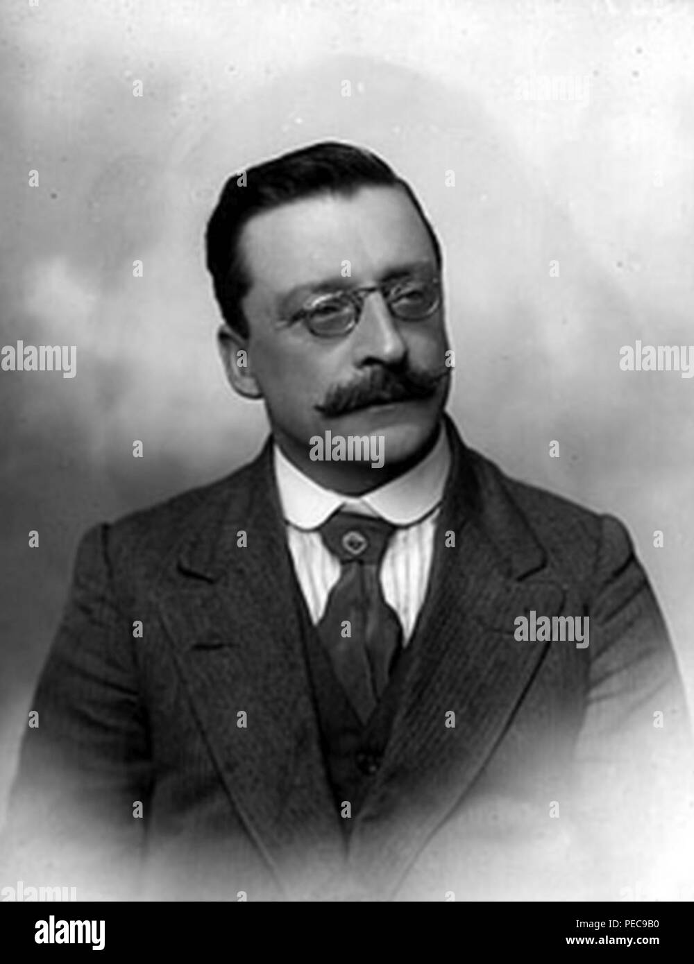 Arthur griffith hi-res stock photography and images - Alamy