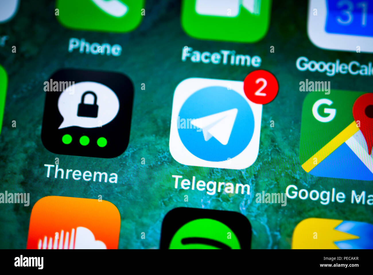 Telegram screen hi-res stock photography and images - Alamy