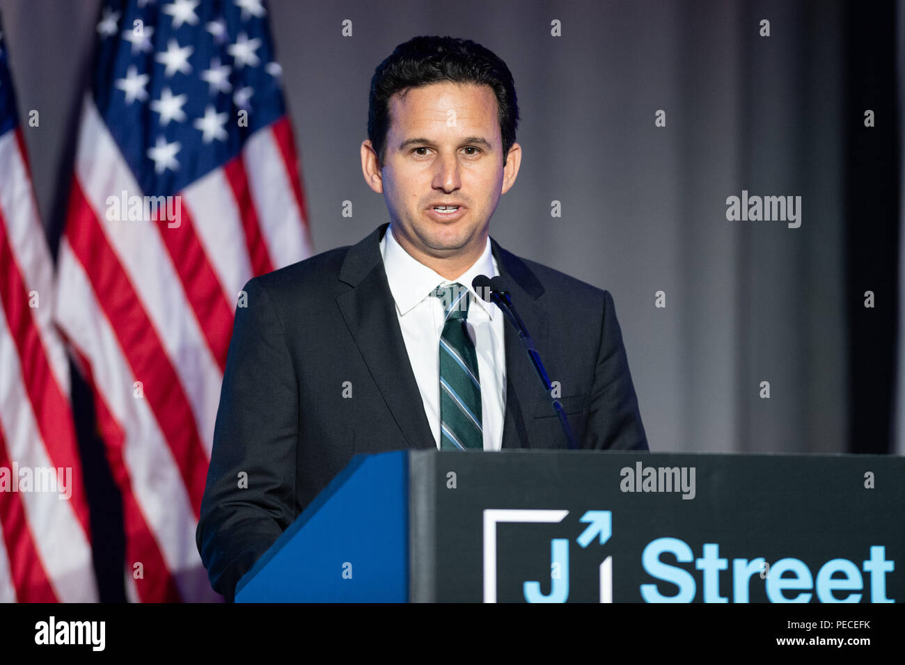 Brian schatz hi-res stock photography and images - Alamy