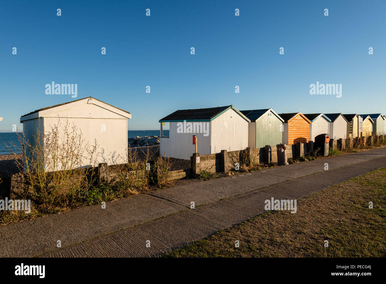 Lancing beach low tide hi-res stock photography and images - Alamy