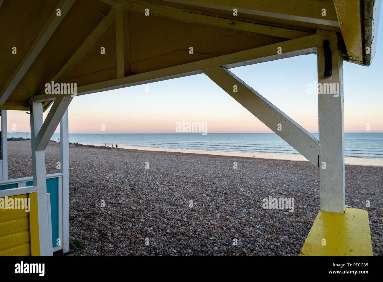 Lancing beach low tide hi-res stock photography and images - Alamy